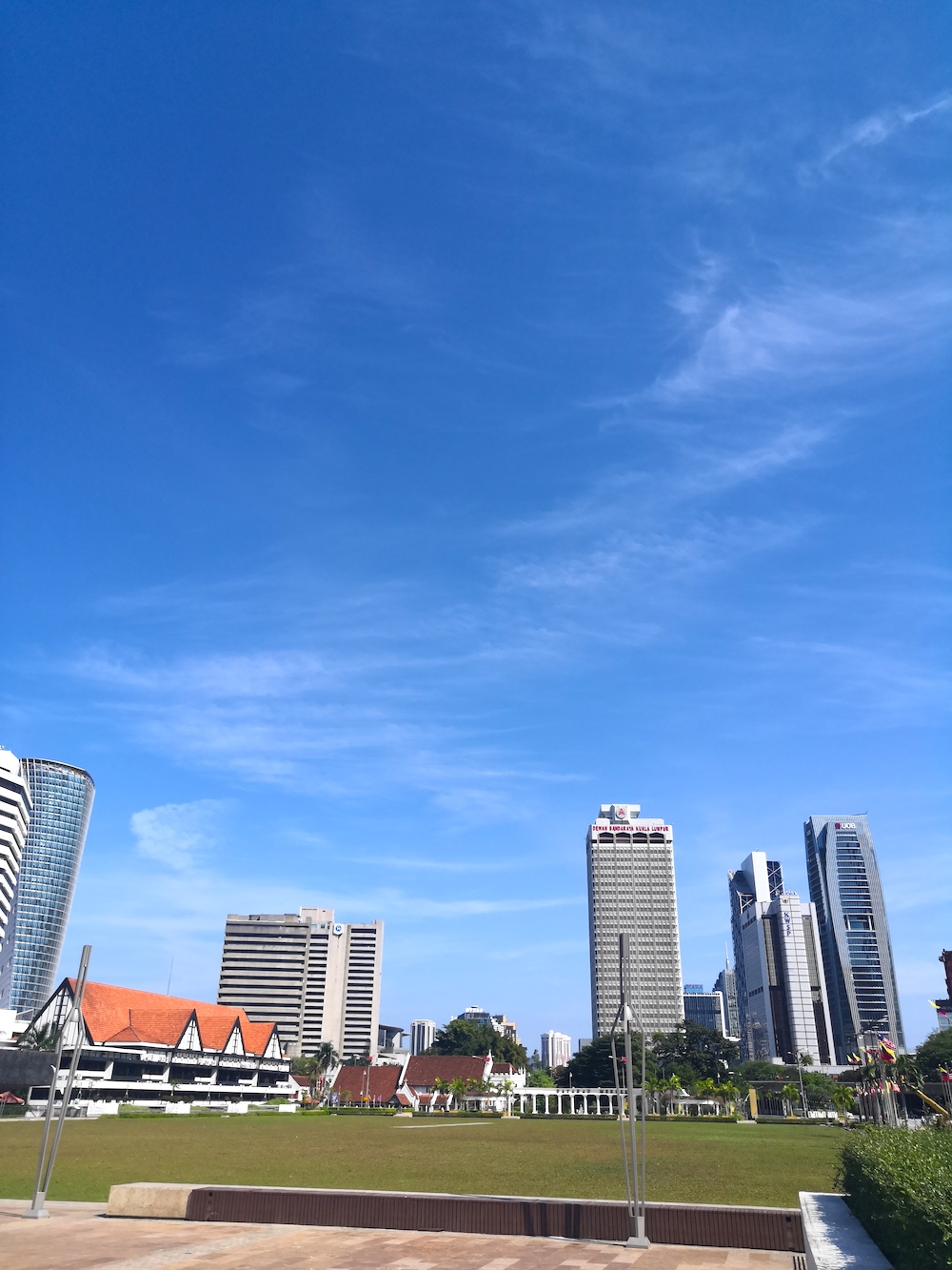 Ronda-Ronda KL Double Decker Bus Is Something You Need To Try!