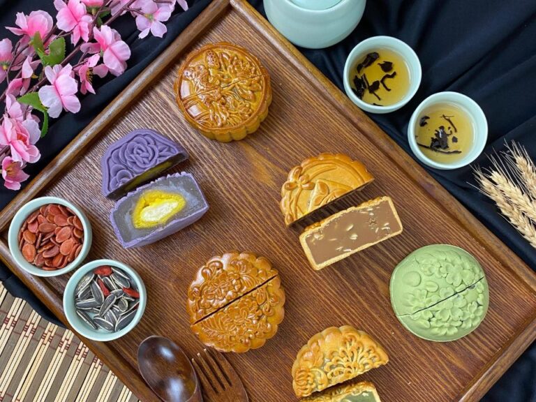 Try out the Traditional & Modern Mooncake Fillings Now!