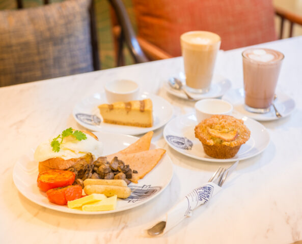 What Is Café Hopping? The Different Types Of Café Hoppers