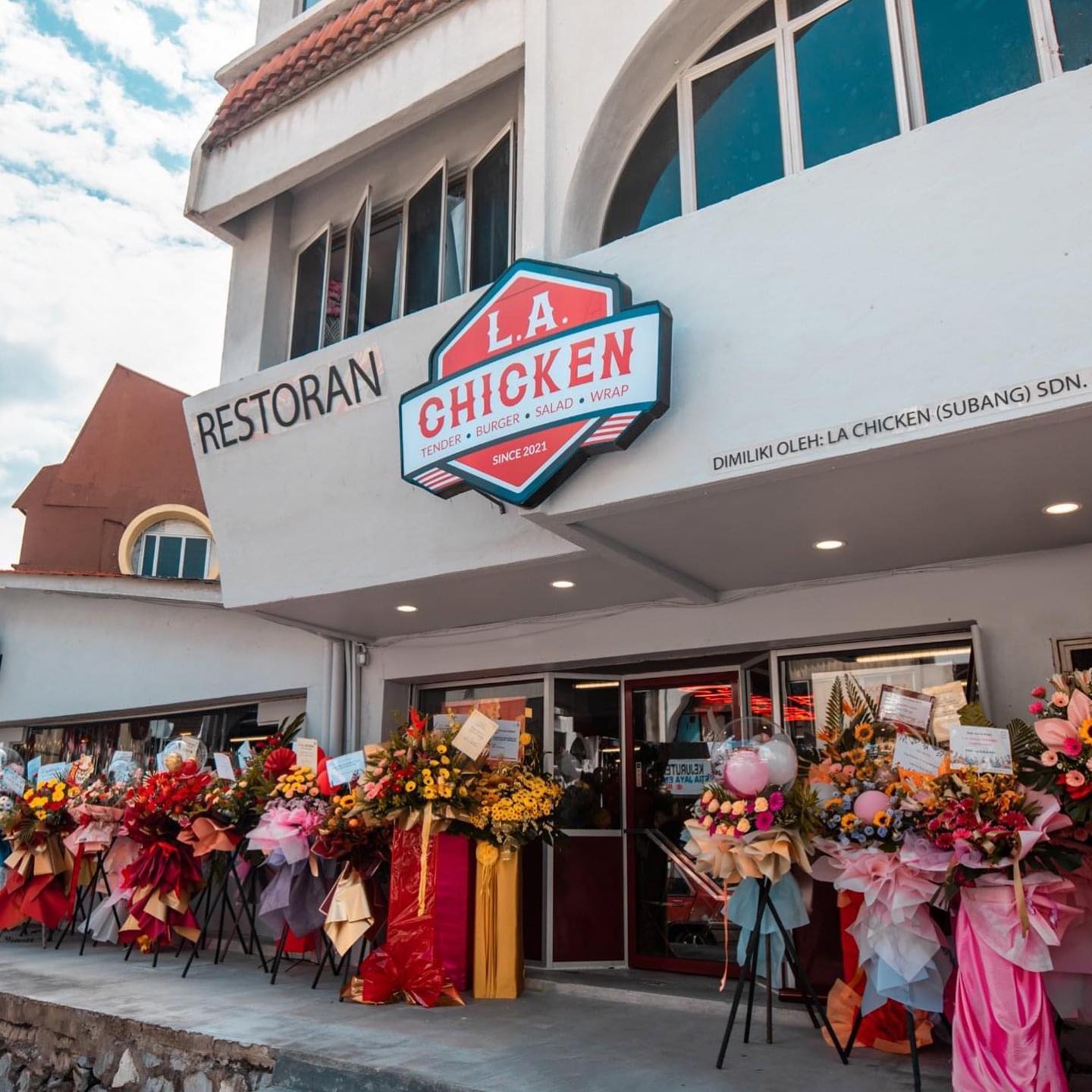 New 'L.A. Chicken' In Malaysia: The Boneless Chicken Specialist