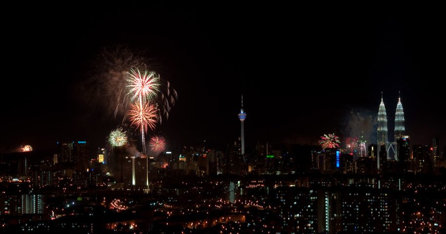 Lookout Point in KL and Selangor For This NYE Firework View!