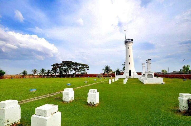 Lighthouse In Malaysia With Amazing Views