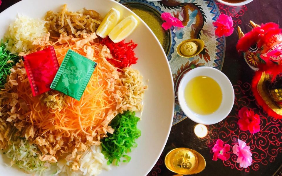 6 Yee Sang Places in KL to Toast Your Prosperity!