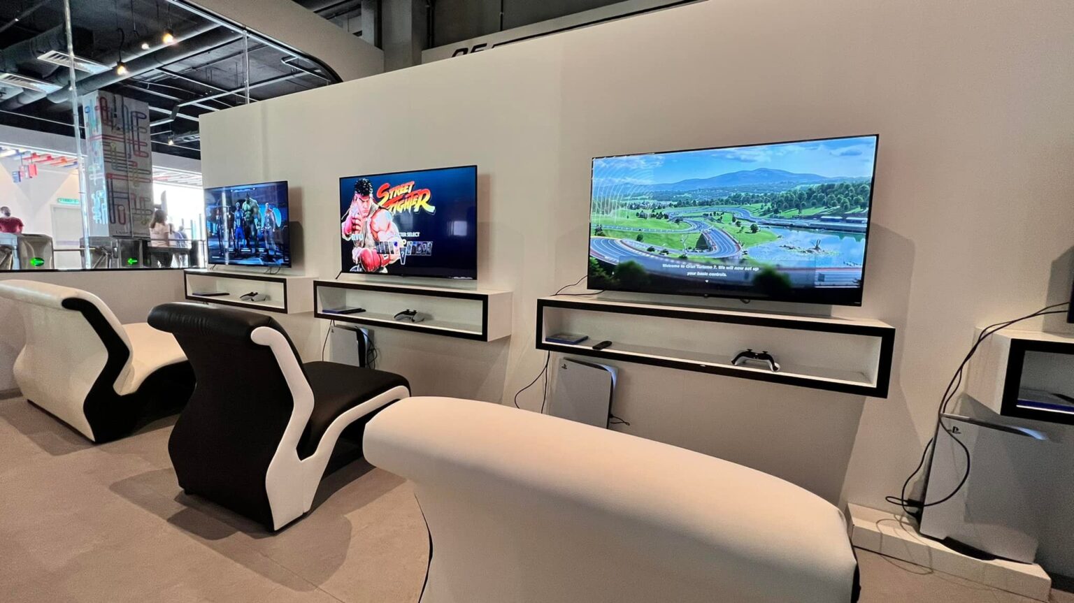 Spend Your Quality Time At Next Gen Theme Park One Utama