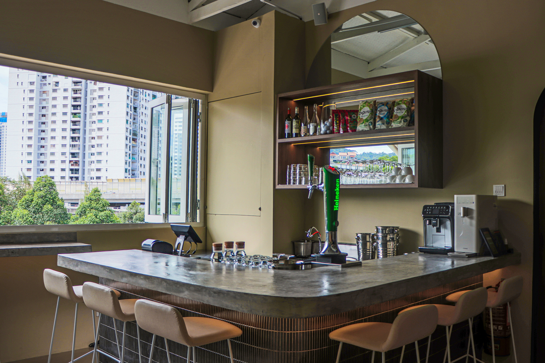 Indoor Golf Simulator Malaysia Review: Wedge Golf Lounge Bar