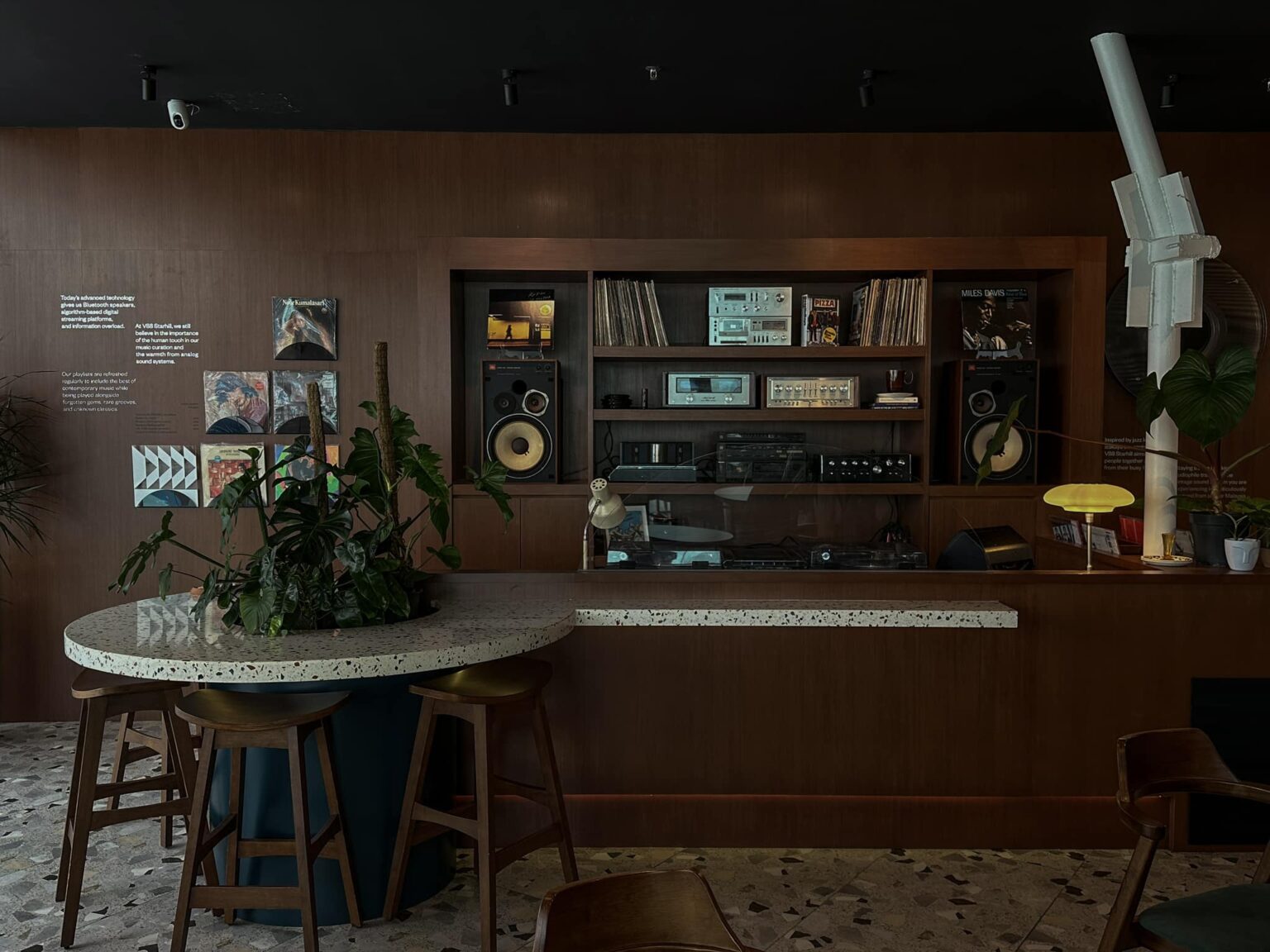 Hidden Listening Bar & Café With 70’s Vibe Is A New Must-Visit In Starhill