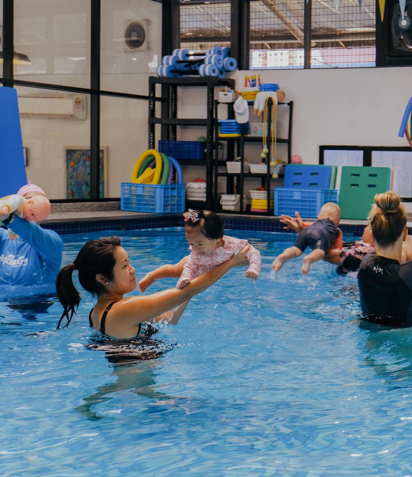 Dive Into Safety Together With These Swimming Class In KL