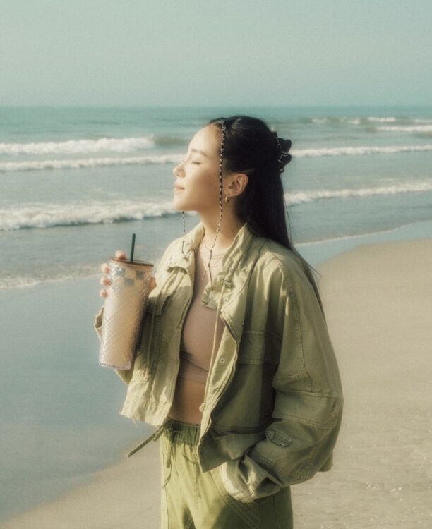 Christy Ng + Starbucks New Collection For This Summer!