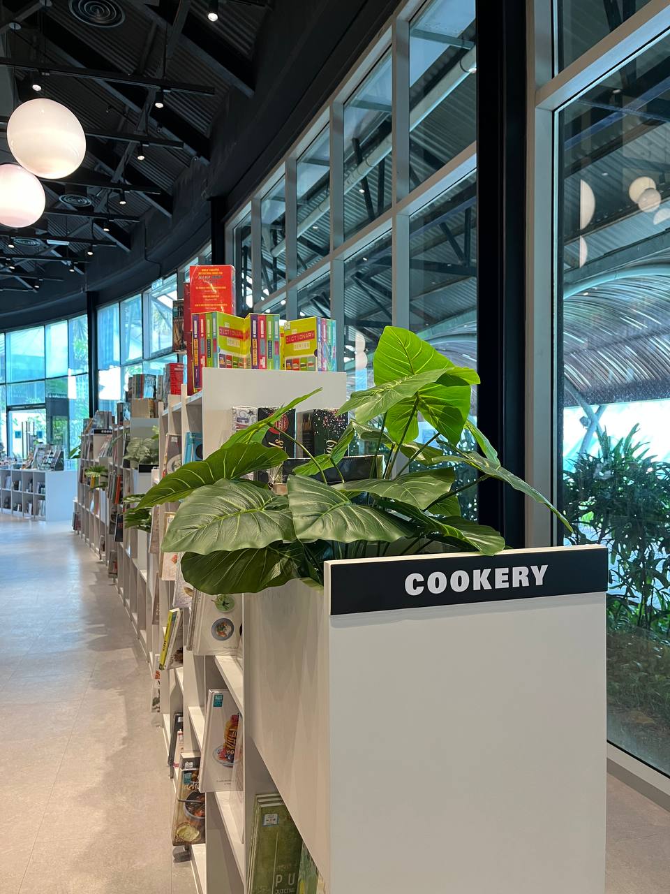 BookXcess The Gardens Mall With Nice View & Affordable Books