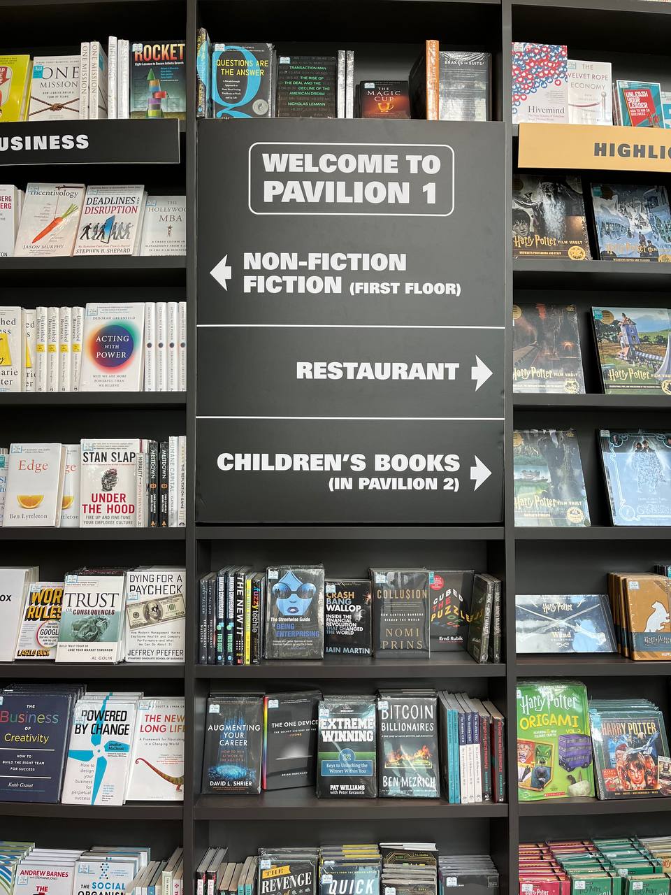 BookXcess The Gardens Mall With Nice View & Affordable Books