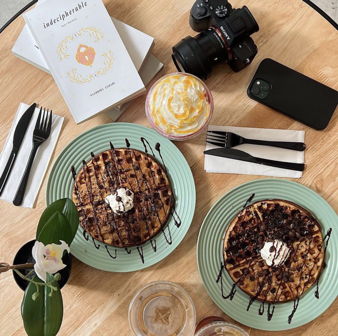 A Perfect Blend: Books, Coffee & Cozy Vibes @ Orchid's Library Cafe