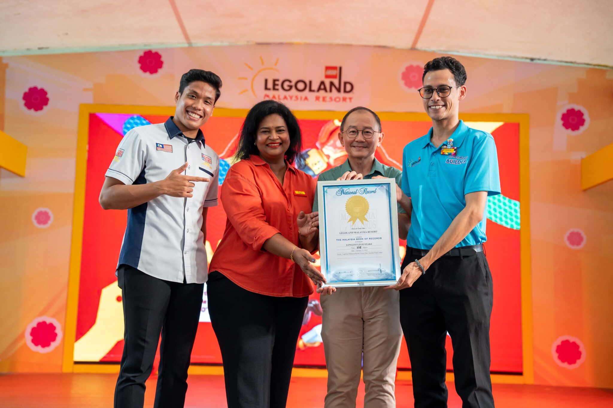 LEGOLAND® Malaysia Strikes Gold with The World's Longest LEGO® Snake!